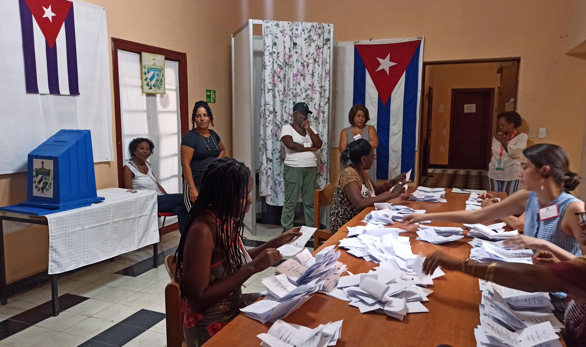 Elecciones en Cuba fueron las "más irregulares" desde 1976, según ONG ...