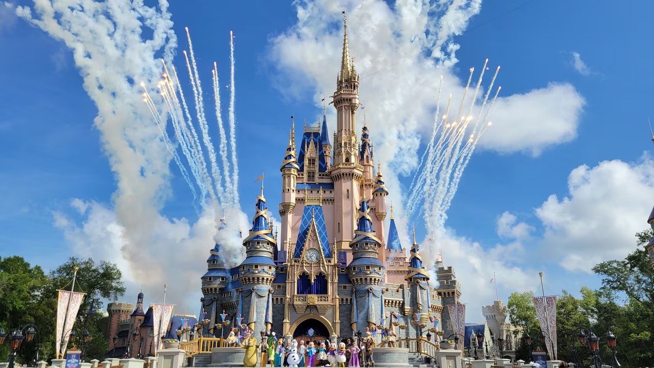 La FCC abre una investigación sobre Walt Disney y ABC por sus políticas ...